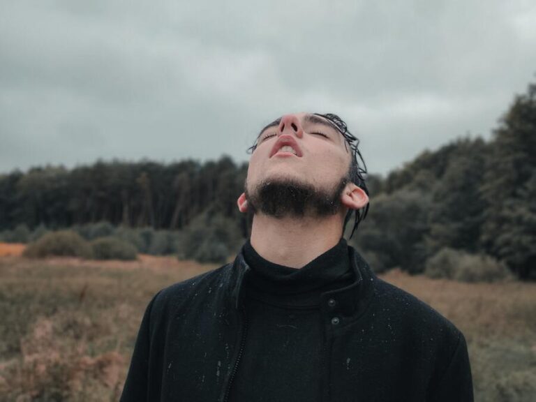 9 Vertigo Spiritual Meanings: Random Dizziness