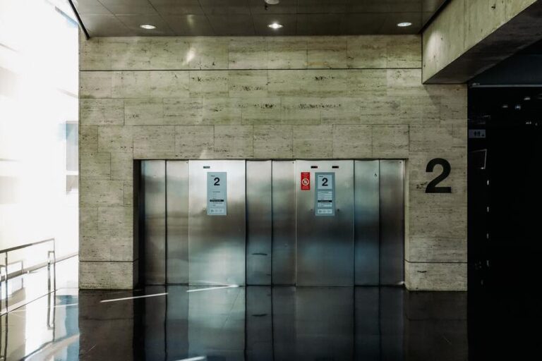 11 Meanings of a Falling Elevator in Dreams: It’s Bad Luck?
