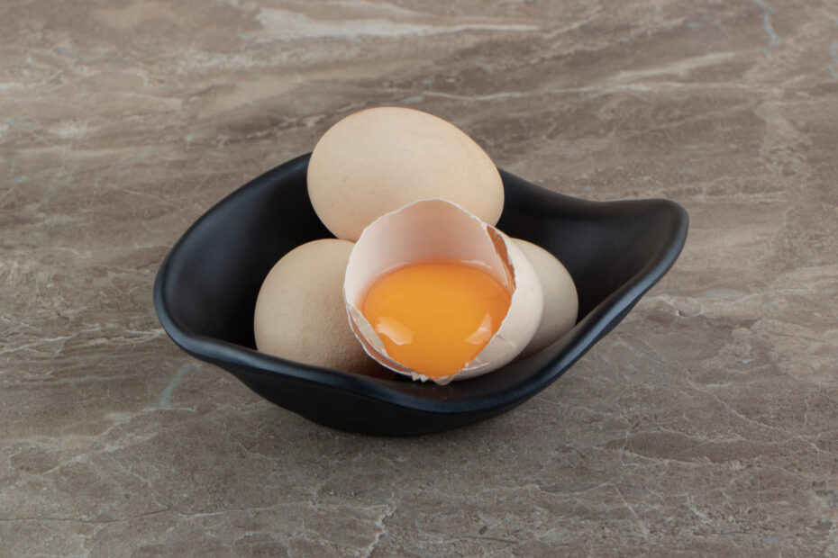 7 Spiritual Meanings of Cracking a Bloody Egg
