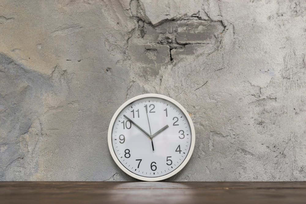 7 Spiritual Meaning Of A Clock Falling Off Wall 7 Spiritual Meaning Of A Clock Falling Off Wall