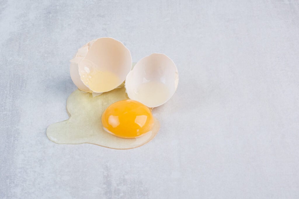 7 Spiritual Meaning of Dropping and Breaking Eggs