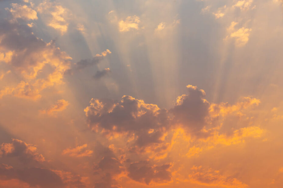 Crepuscular Rays' Spiritual Meaning: Is It a Sign?